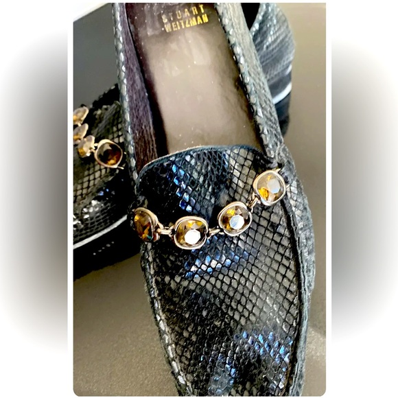 Stuart Weitzman | Shoes | Stuart Weitzman Black Snake Pattern Loafers ...